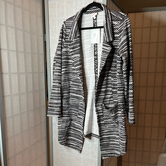 LuLaRoe | Jackets & Coats | Nwt Lularoe Gwen Relaxed Deconstructed ...